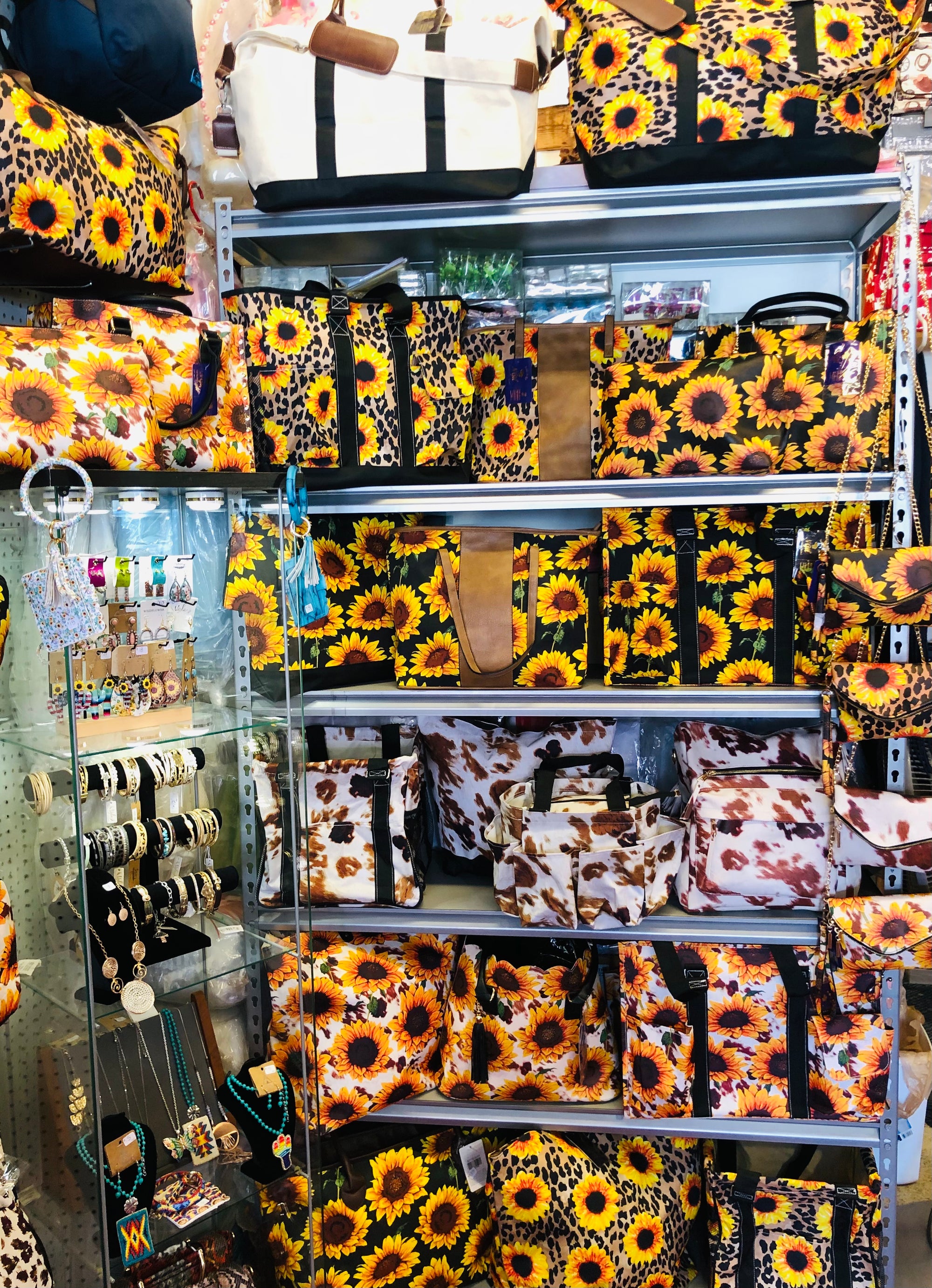 World Bags Luggage - Online Retail for handbags and luggage – World ...